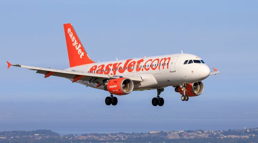 EasyJet names its busiest day of the summer - Travel Gossip
