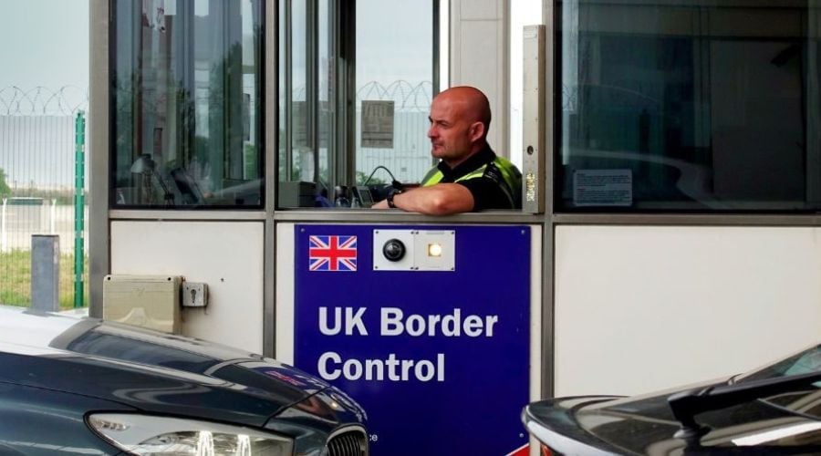 UK Government launches EES awareness campaign - Travel Gossip