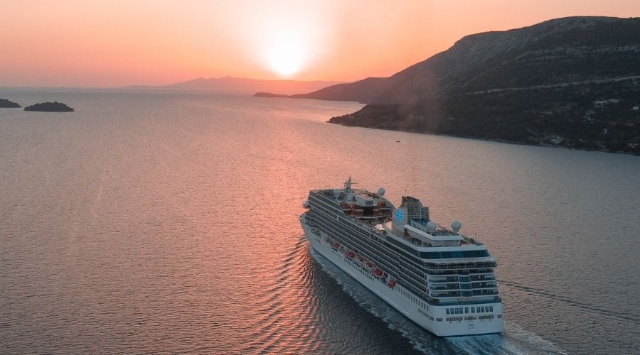 Oceania offers agents the chance to earn a free voyage - Travel Gossip